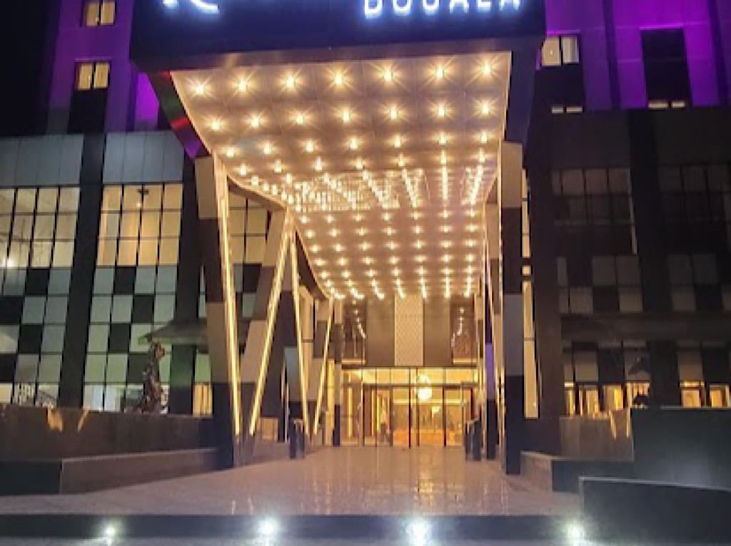 Krystal Palace Hotel Tariyaa Travel